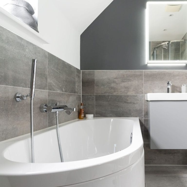 Sleek & Luxurious Modern Bathroom | HKS Interiors